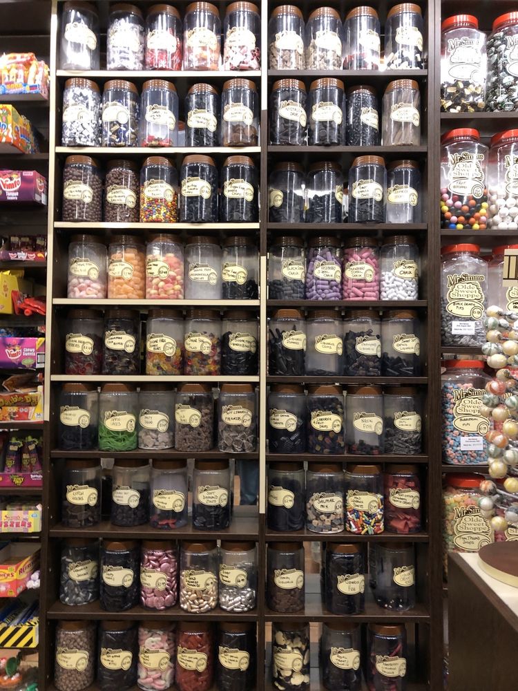 MR SIMM’S OLDE SWEET SHOPPE - Updated April 2025 - Victoria Street ...