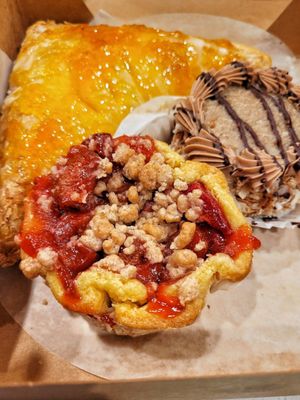 WAGNER’S EUROPEAN BAKERY AND CAFE - Updated January 2026 - 142 Photos ...