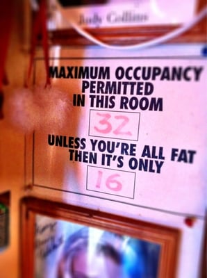 CLOSE QUARTERS PUB - Updated December 2025 - 35 Photos & 44 Reviews ...