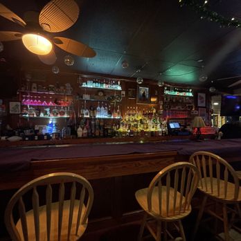 WOLF’S DEN - Updated December 2025 - 65 Photos & 44 Reviews - 617 Wolf ...