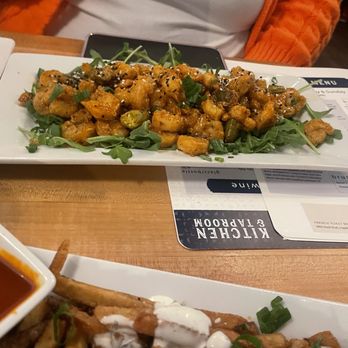 SCRATCH KITCHEN AND TAPROOM - Updated May 2024 - 392 Photos & 201 ...