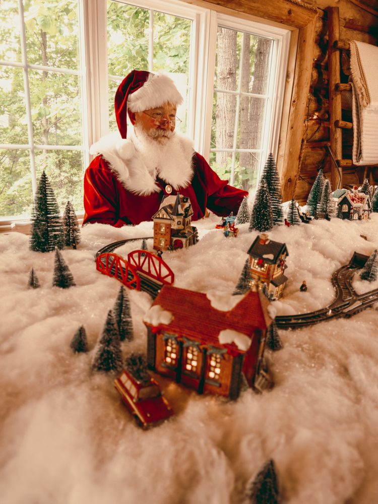 SANTA’S CABIN - Updated September 2024 - Request a Quote - 5 Crows ...