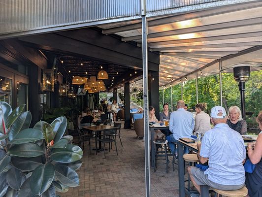 ERNIE’S ON THE CREEK - Updated November 2024 - 57 Photos & 21 Reviews ...