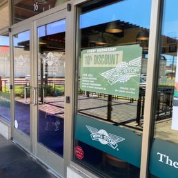 WINGSTOP - Updated October 2025 - 932 Photos & 825 Reviews - 1210 ...