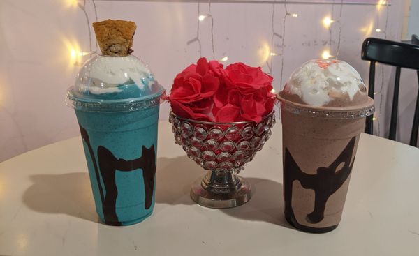 WHOOPIE-DOO AND CUPCAKES TOO - 190 Photos & 28 Reviews - 179 Main St ...