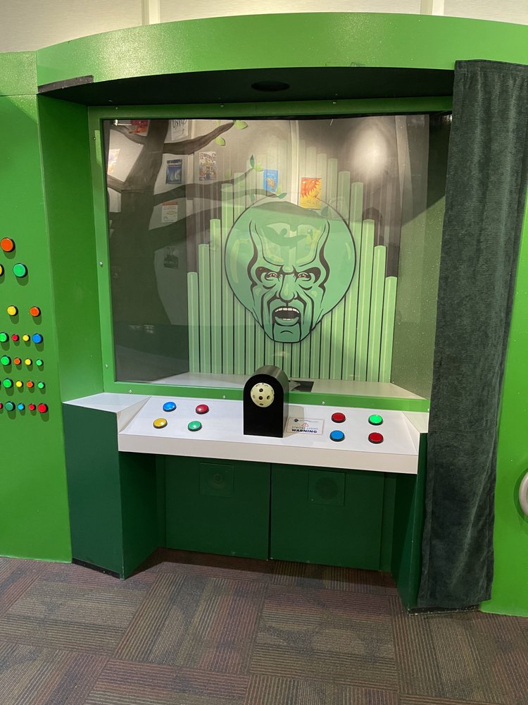 GAIL BORDEN LIBRARY - Updated November 2025 - 50 Photos & 47 Reviews ...