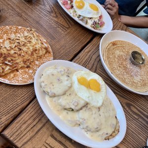 HOMESTEAD KITCHEN & BAR - 301 Photos & 163 Reviews - 600 N Shepherd Dr ...