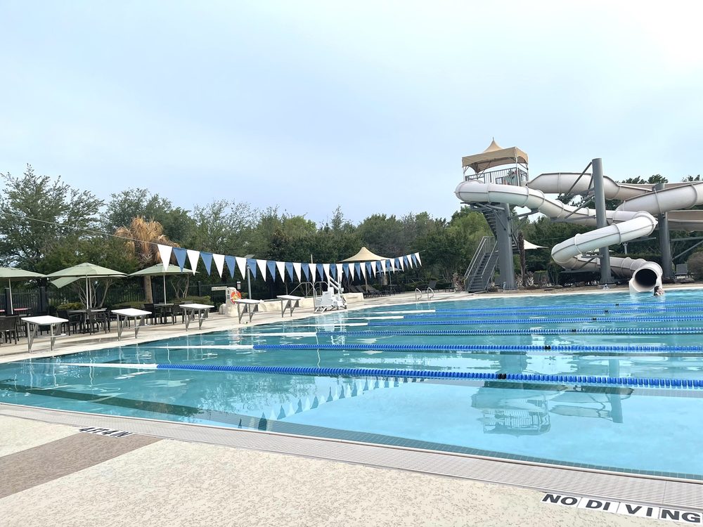 LIFE TIME - 92 Photos & 131 Reviews - Gyms - 971 TX-121, Allen, TX ...