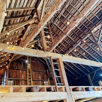 KREPS APPLE BARN & CIDER MILL - Updated January 2026 - 22 Photos ...