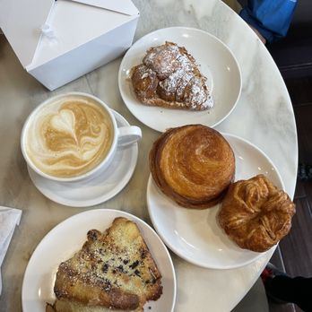 B PATISSERIE - Updated July 2024 - 7501 Photos & 3506 Reviews - 2821 ...