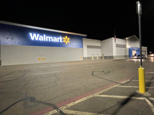 Photos of WALMART SUPERCENTER - Updated August 2024 - 13 Photos - 4215 ...