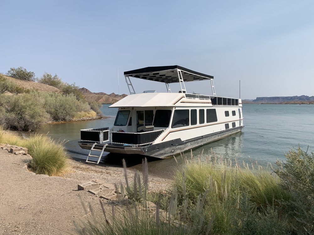 LAKE HAVASU HOUSEBOATS - Updated October 2024 - 53 Photos & 26 Reviews ...