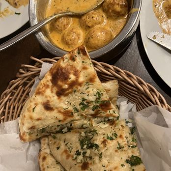 DILLIWALA INDIAN KITCHEN - 571 Photos & 575 Reviews - 303 S Diamond Bar ...