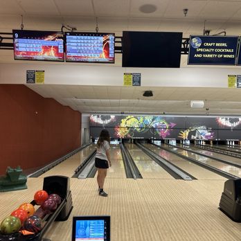 HOOPER BOWLING CENTER - Updated December 2025 - 19 Photos & 10 Reviews ...