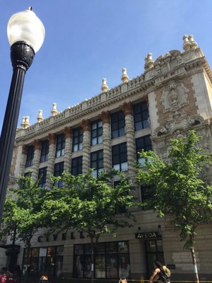 THE BUILDING GROUP - Updated May 2024 - 23 Photos & 67 Reviews - 1221 N ...