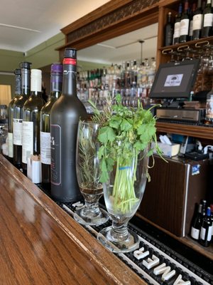 THE RED OAK RESTAURANT - 85 Photos & 93 Reviews - 4410 200th Ave ...
