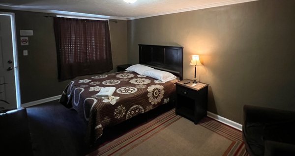 THE TRAVELERS INN HOTEL JACKSONVILLE NC - Updated July 2025 - 19 Photos ...