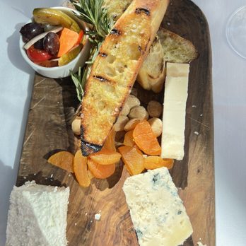 THE RESTAURANT AT THE GETTY CENTER - Updated 05/2025 - 1456 Photos ...