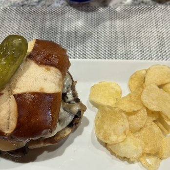 FOURK KITCHEN - FOLSOM - Updated April 2025 - 105 Photos & 66 Reviews ...