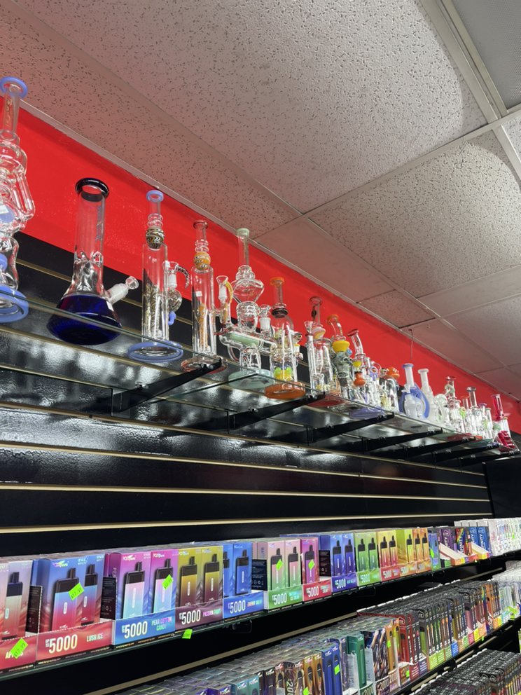 Luxury tobacoo & vape, Raleigh | Roadtrippers