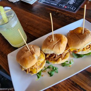 BONFIRE GRILLE - 275 Photos & 214 Reviews - American (New) - 186 ...