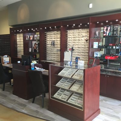 SUMMIT OPTOMETRIC CENTER - Updated November 2025 - 13 Photos & 92 ...