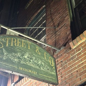 STREET & CO. - Updated May 2025 - 2085 Photos & 1841 Reviews - 33 Wharf ...