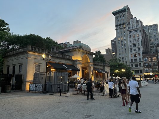 TORCH & CROWN BREWING - Updated September 2024 - 13 Photos & 11 Reviews ...