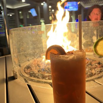 HARBOR & SKY ROOFTOP BAR AND LOUNGE - Updated September 2025 - 167 ...