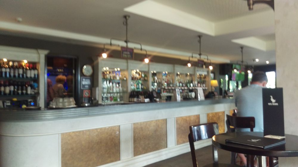 HOTEL MOSMAN - 10 Photos & 11 Reviews - Bars - 634 Military Rd, Mosman ...