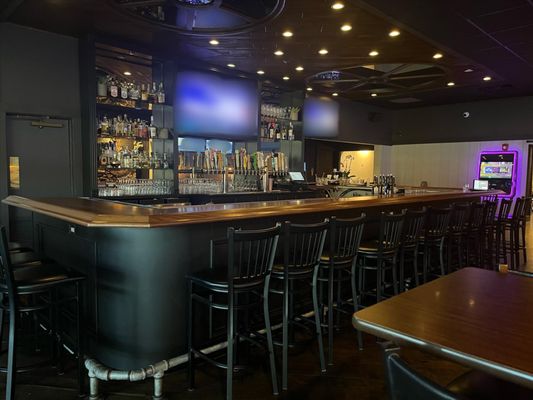 KINDRED GASTROPUB - Updated May 2026 - 74 Photos & 90 Reviews - 6460 ...