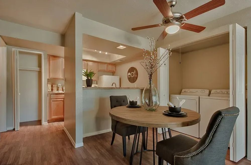 SYCAMORE SQUARE - Updated December 2025 - 30 Photos - 1120 S Sycamore, Mesa, Arizona ...