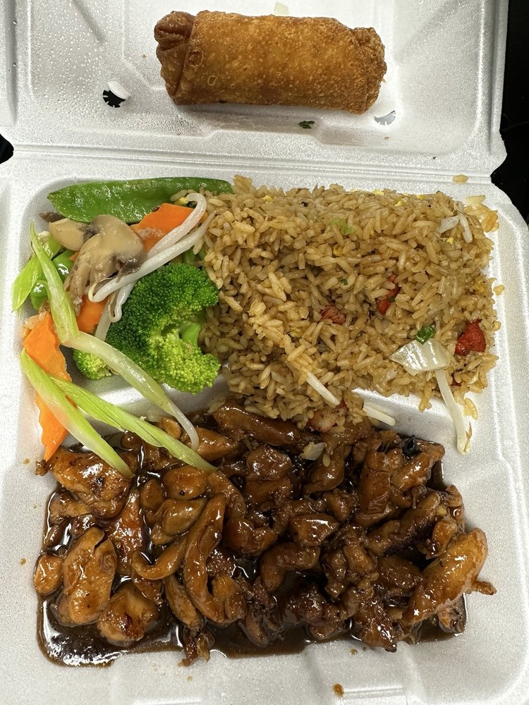 GOLDEN CROWN CHINESE RESTAURANT - Updated December 2025 - 34 Photos ...