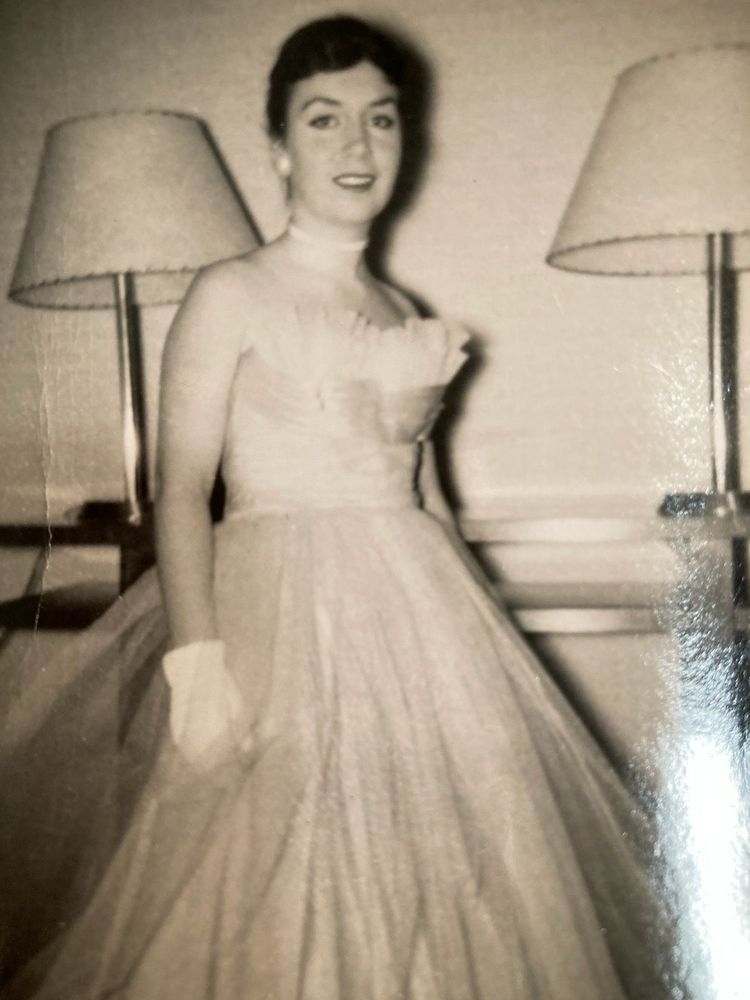 POPCORN BEAUTY & WIGS - Updated December 2024 - 26 Photos & 59 Reviews ...