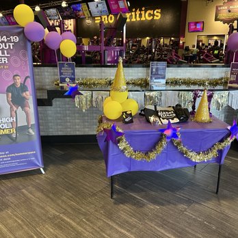 PLANET FITNESS - Updated January 2026 - 62 Photos & 52 Reviews - 8165 S ...