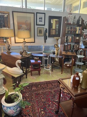 ANNAPOLIS ANTIQUE & CONSIGNMENT SHOP - Updated October 2025 - 13 Photos ...