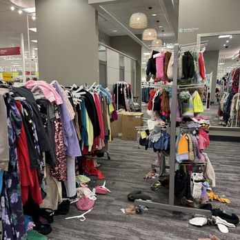 TARGET - Updated October 2025 - 114 Photos & 196 Reviews - 3520 Tyler ...