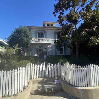 HOCUS POCUS THE DEVIL’S HOUSE - Updated October 2025 - 12 Photos - 6546 ...