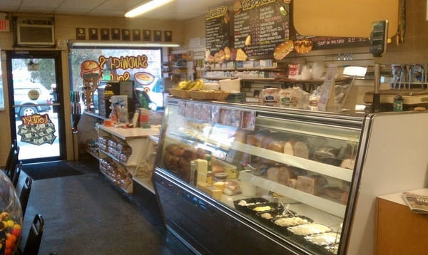 DEMAREST DELI - Updated September 2025 - 12 Photos & 13 Reviews - 35 ...