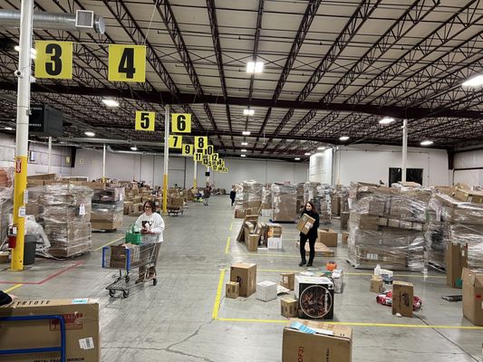 BIDFTA - Updated January 2026 - 11 Reviews - 7300 Intermodal Dr ...