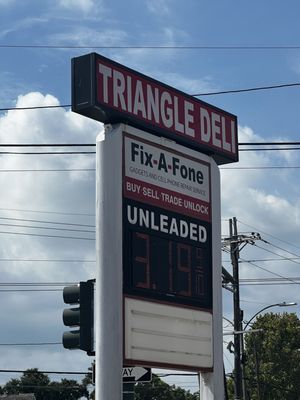 TRIANGLE DELI - Updated December 2025 - 212 Photos & 116 Reviews - 1904 ...