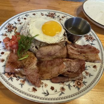 BOONIE’S FILIPINO RESTAURANT - Updated May 2024 - 577 Photos & 147 ...