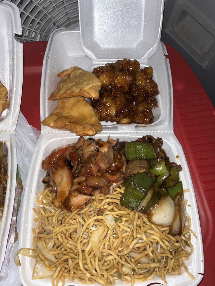 NEW CHINA EXPRESS - 26 Photos & 15 Reviews - 720 E 87th St, Chicago, IL ...