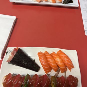 IOU SUSHI III - Updated May 2024 - 257 Photos & 213 Reviews - 4280 N ...