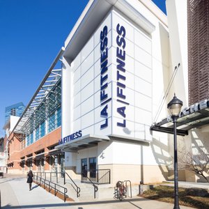 TOCO HILL SHOPPING CENTER - Updated January 2026 - 15 Photos - 2969 ...