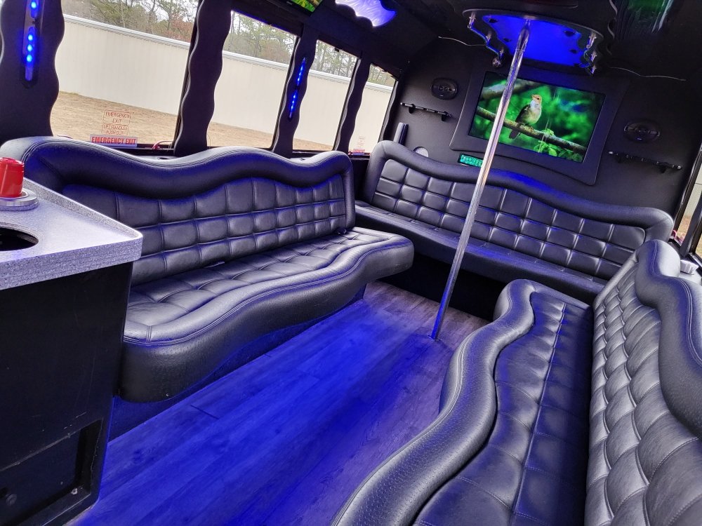 PARTY TRANSPORTATION - 71 Photos - 1332 Atlantic Ave, Atlantic City ...