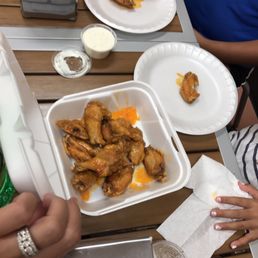 MEGATOPPERS - Updated September 2025 - 163 Photos & 321 Reviews - 832 ...