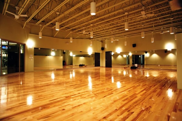 FIT STOP HEALTH CLUB & PHYSICAL THERAPY - Updated December 2025 - 18 ...