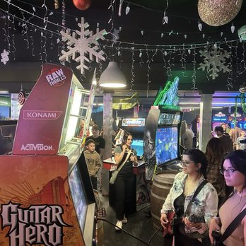 CIDERCADE AUSTIN - Updated May 2025 - 768 Photos & 492 Reviews - 600 E ...