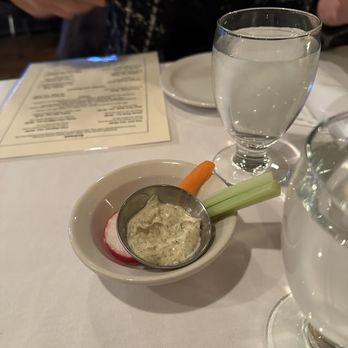 615 CLUB - Updated October 2025 - 64 Photos & 125 Reviews - 615 Broad ...